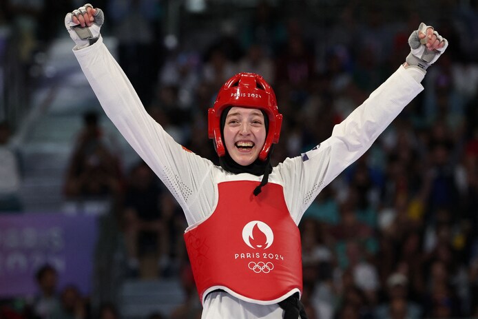 Taekwondoka Sarah Chaâri, amper 19 jaar maar nu al medaillewinnares op ...