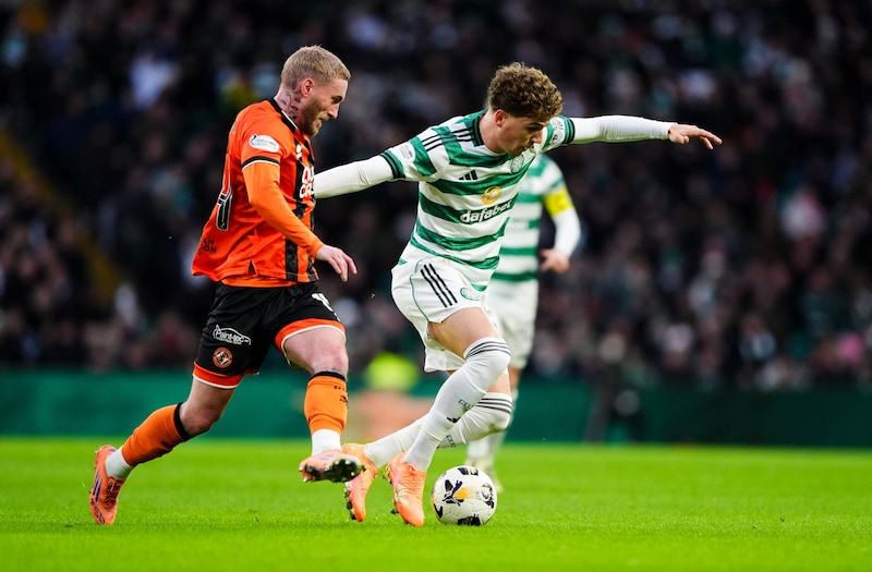 Hij kreeg onlangs een voorwaardelijke celstraf na delen van kinderporno ...