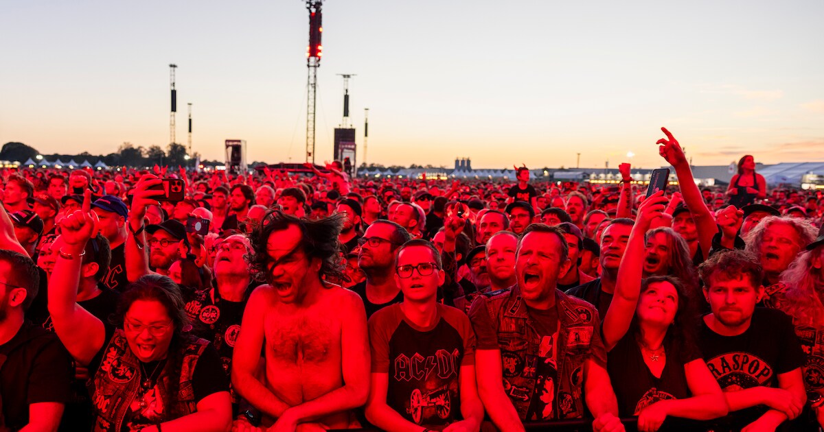 Oude rockers van AC/DC veroorzaken verkeerschaos in Dessel: “We betreuren wat fout is gelopen ...