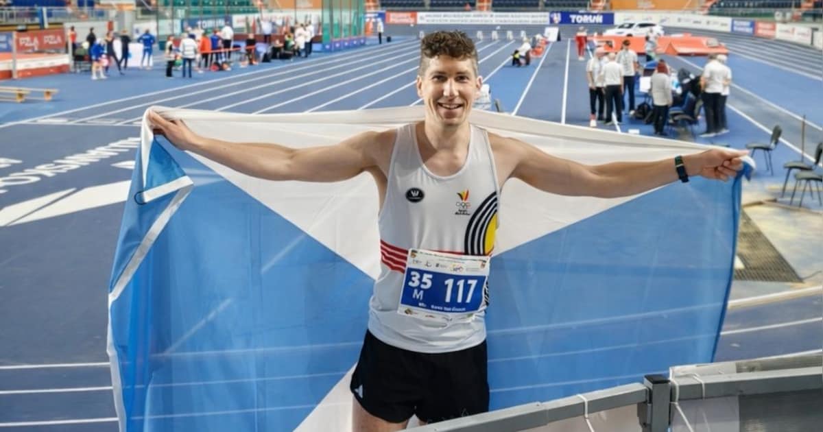 Kevin Van Cutsem knalt naar persoonlijk record op EK indoor en poseert ...