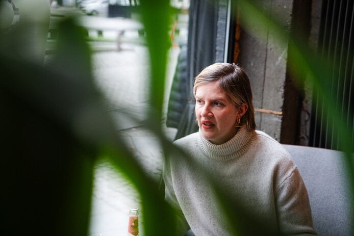 “De humor inzien van toxisch en ongepast gedrag”: na ophefmakende tekst ...