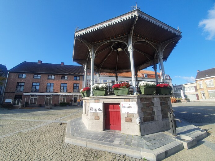 Het Aalter van kapster Sofie Smessaert (47): “Zelfs prinses Astrid kent mijn lievelingswinkel ...