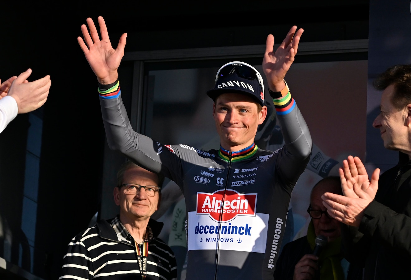 Broers Roodhooft voor derde keer ‘Ploegleider van het Jaar’: “We zijn ...