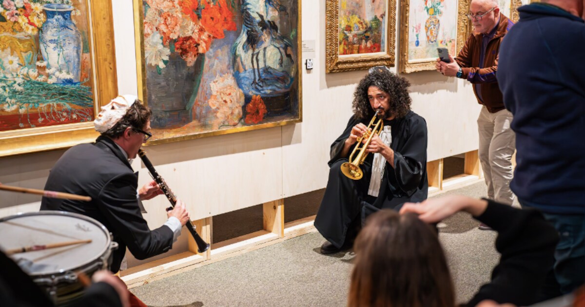 Muzikale rondleiding tijdens Ensortentoonstelling in Mu.ZEE | Oostende ...