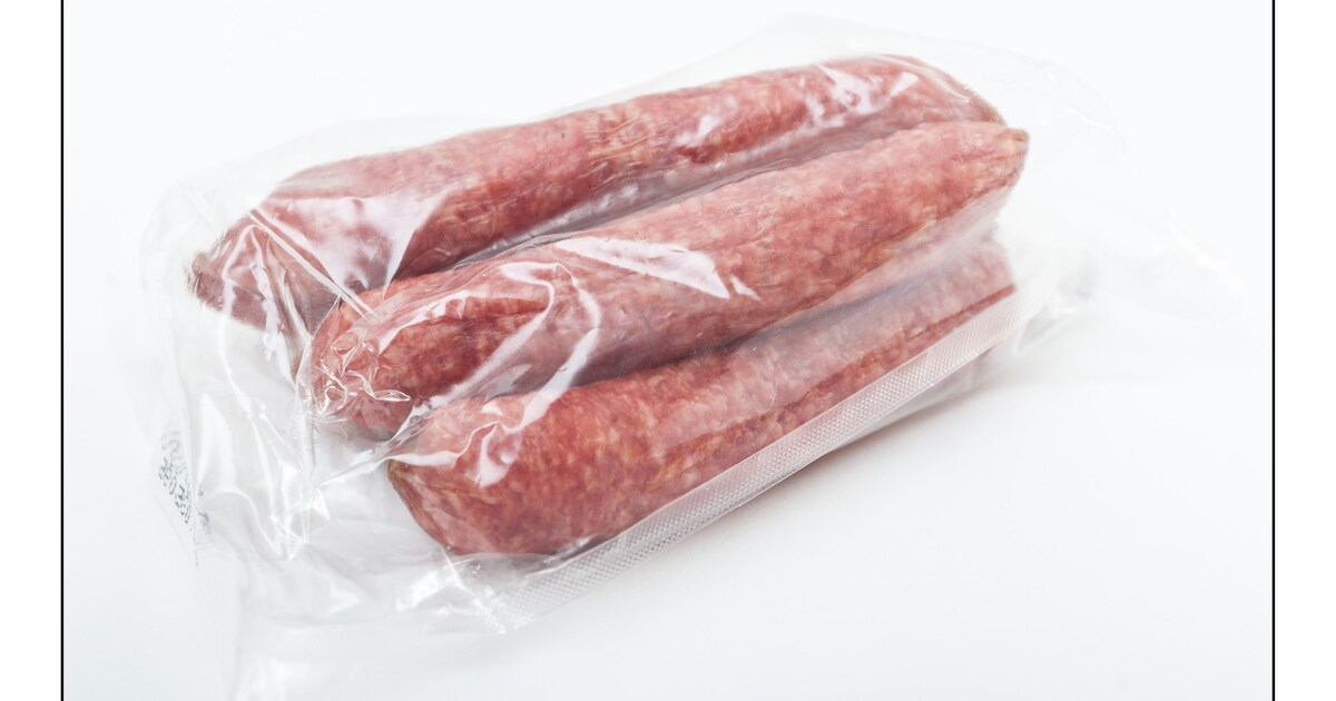 Droge worstendief bij de lurven gevat door winkeluitbater | Nieuwpoort ...