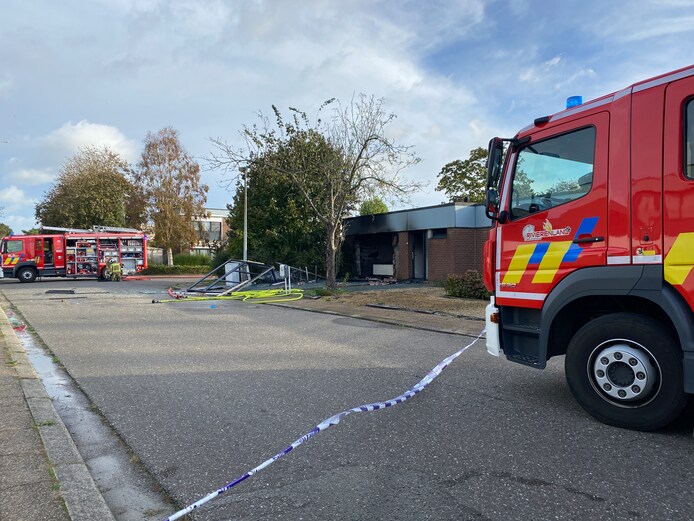 Voor- en achtergevel uit woning geblazen na ontploffing in Itegem: “Die ...