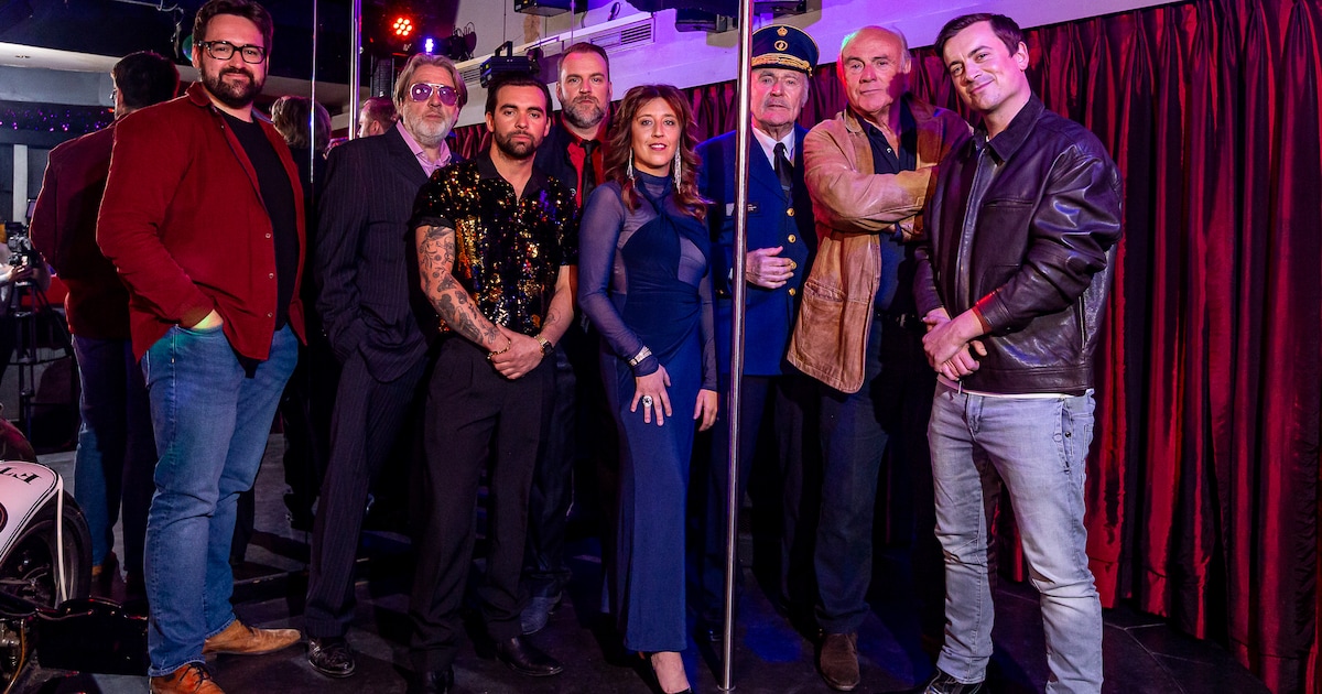 Cast van theatervoorstelling Aspe op bezoek in nachtclub The Chalet ...