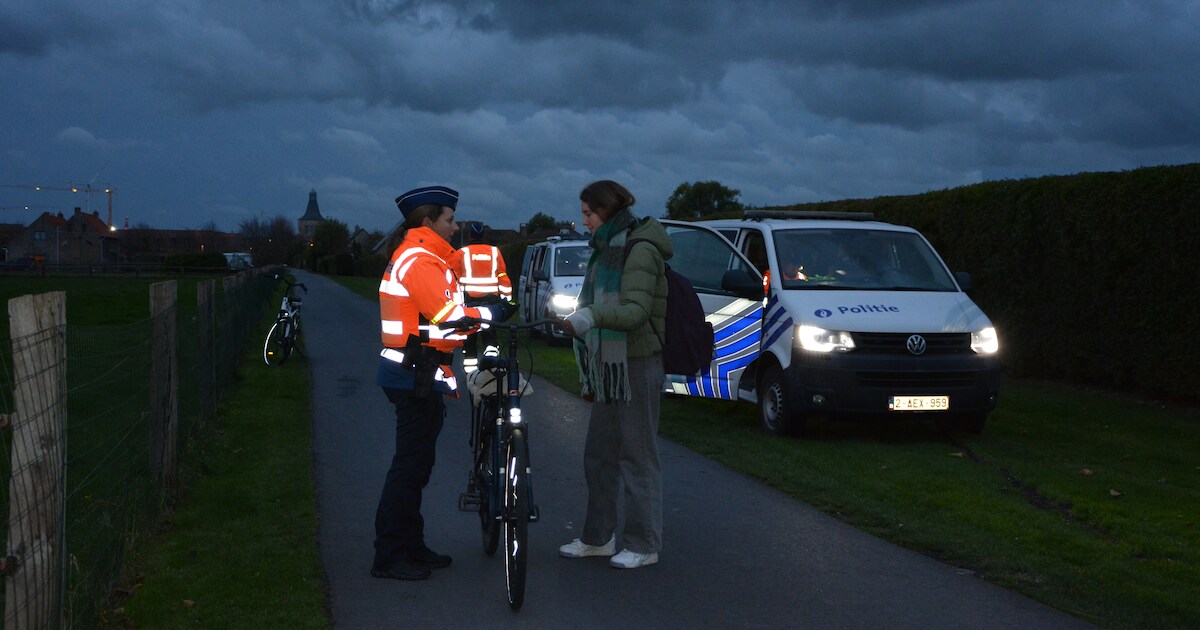 Ruim 12 procent van gecontroleerde fietsers blijkt niet in orde bij controles in Damme en Knokke ...