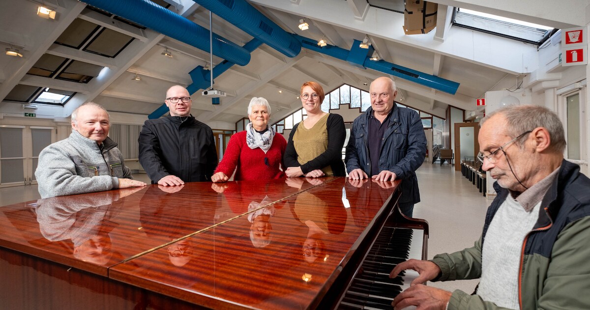 Muziek staat centraal tijdens gedichtenavond van Dichters2820: “Met tal ...