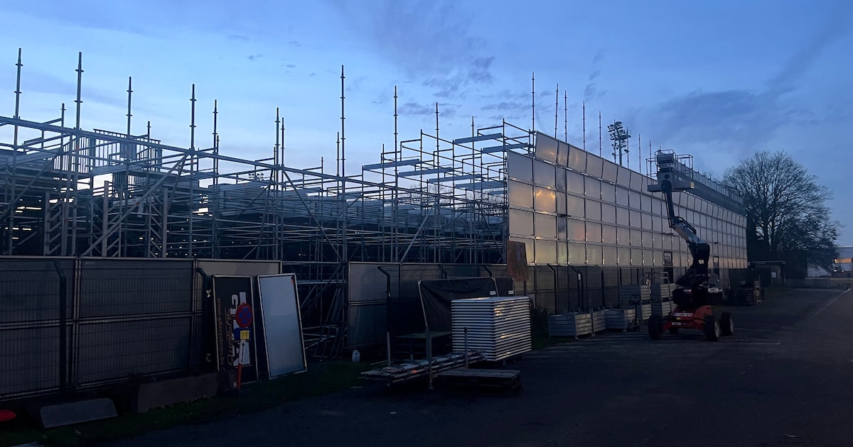 Spooktribune KMSK Deinze wordt afgebroken: “Maar dit zal nog een ...