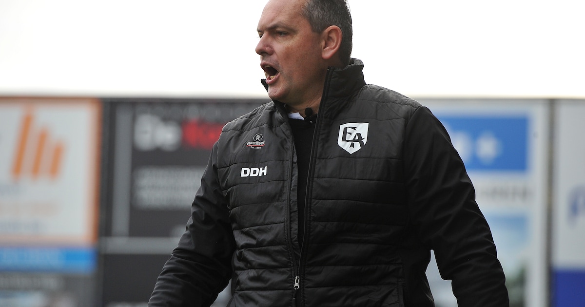 Nieuwe coach Dave De Herdt (EA Lede) debuteert met 2-2 tegen Wambeek ...