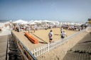 Mood Beach in Knokke, waar je geniet van biertjes voor het goede doel ...