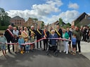 Na jaar werken is straat Van Leeg tot Zand in Sint-Andries weer open ...