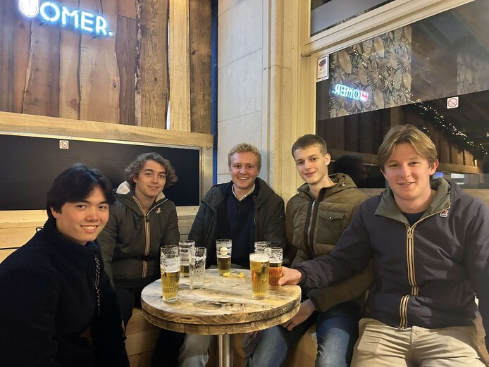 ’t Straatje in Kortrijk in shock na nieuws over spiking: “Het is een ...