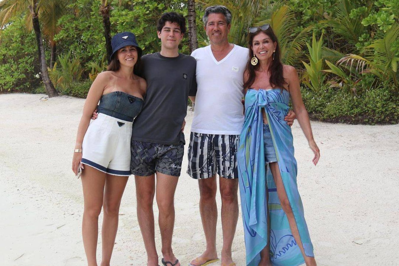 Waarom het geen verrassing is dat Viktor Verhulst en Sarah verloofd ...