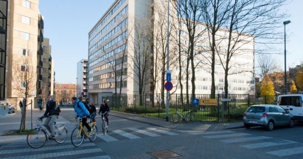 Onbekende die student begluurde in UGent-home nog niet gevat | Gent ...