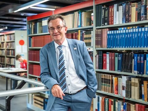 Lieven Boeve (57) stopt in 2024 als topman van Katholiek Onderwijs ...