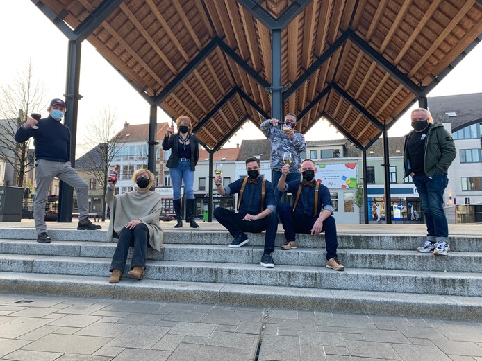 De horeca-uitbaters van de Grote Markt kijken uit naar 8 mei. “Als de ...