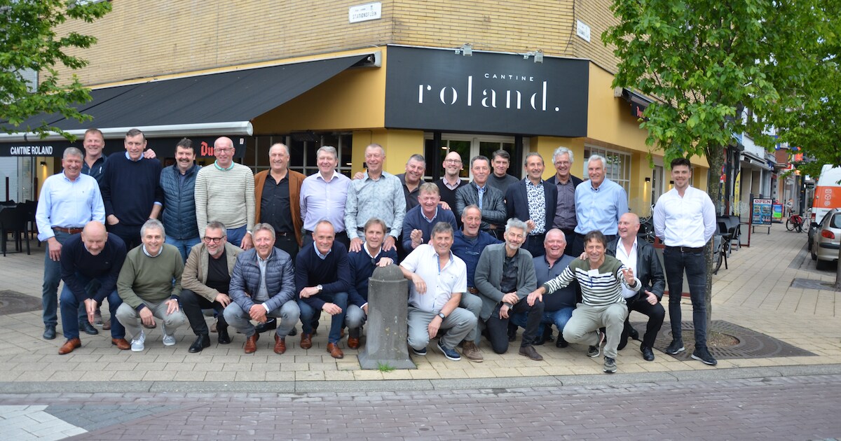 Sportingjeugdploeg van 1975 houdt reünie in Cantine Roland | Lokeren ...
