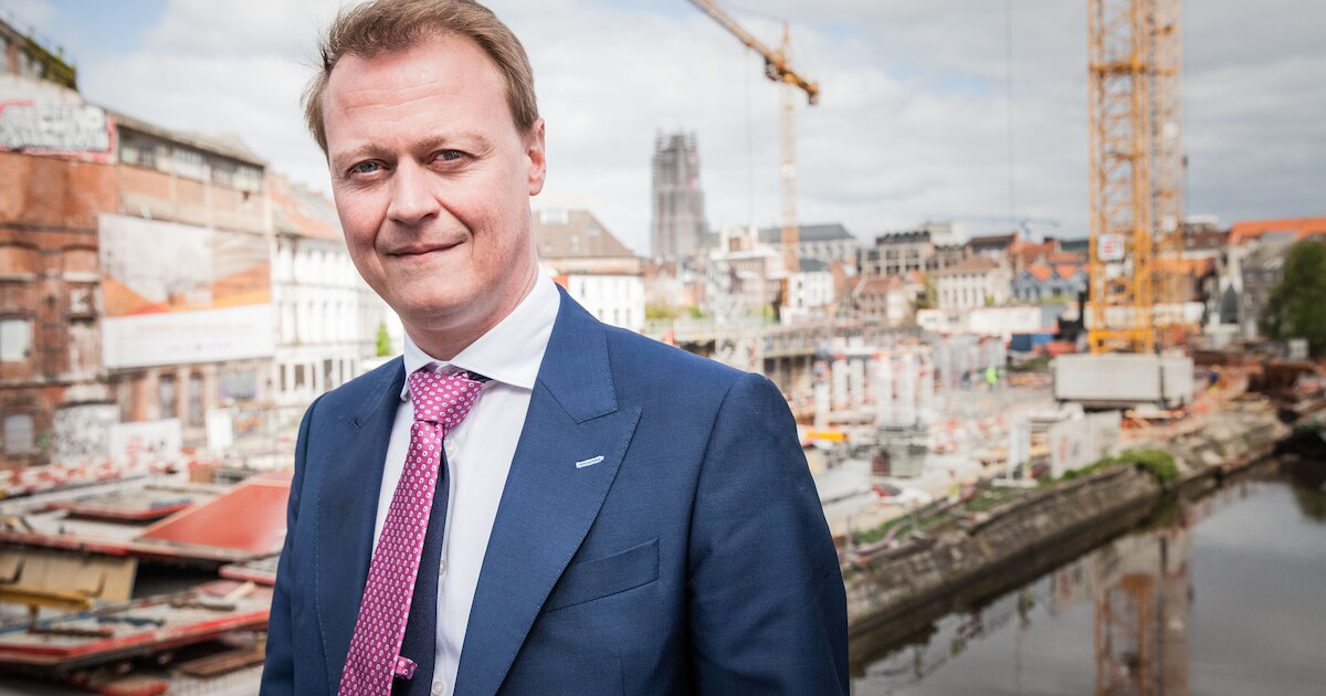 Politieke vaudeville in Gent: Niet Christophe Peeters, maar Sami ...