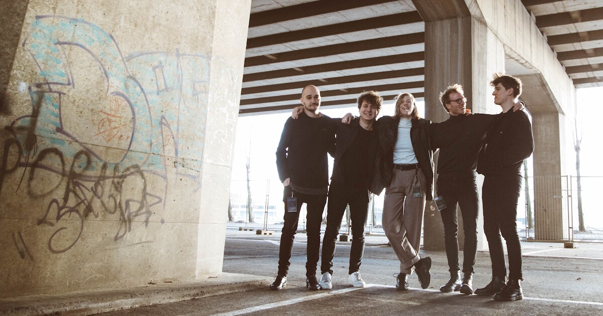 Whispering Sons mag nu ook mee met Editors naar Engeland en Ierland ...