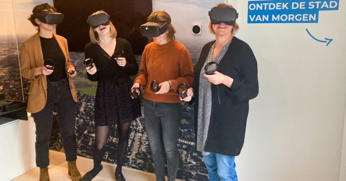 Stad toont nieuwe projecten met VR-bril: “Ontdek de nieuwe Grote Markt en het zwembad virtueel ...