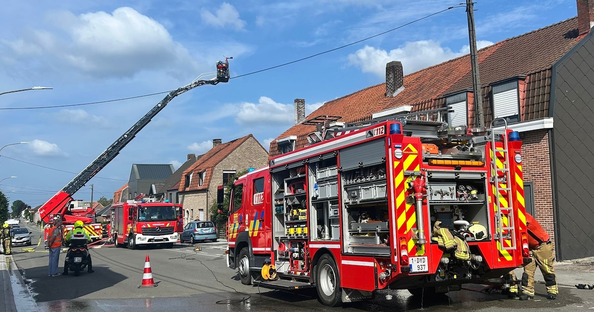 Woning onbewoonbaar na brand van droogkast in Lauwe | Regio | HLN.be