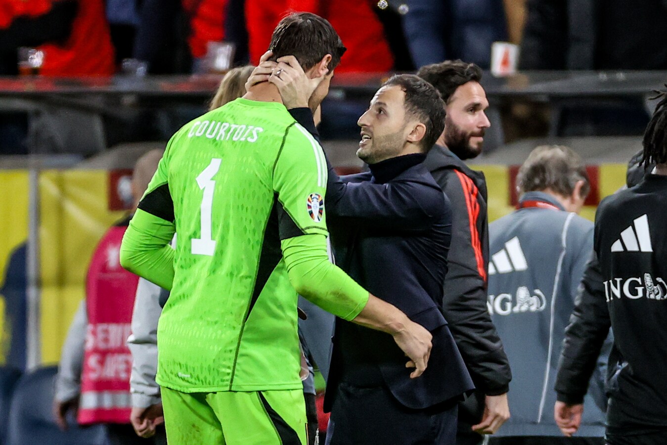 “Ik zou graag het WK spelen”: Thibaut Courtois zet deur wat meer open ... “Ik zou graag het WK spelen”: Thibaut Courtois zet deur wat meer open ...