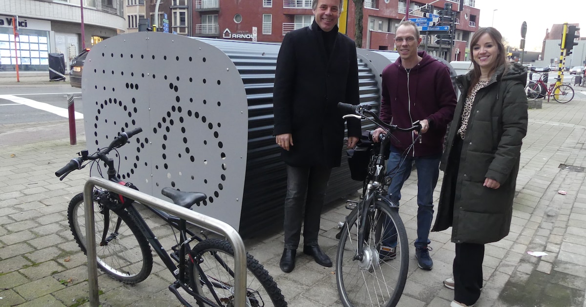 Huur eens een fietsbox in Deinze: “Voor 30 euro per jaar staat je fiets ...
