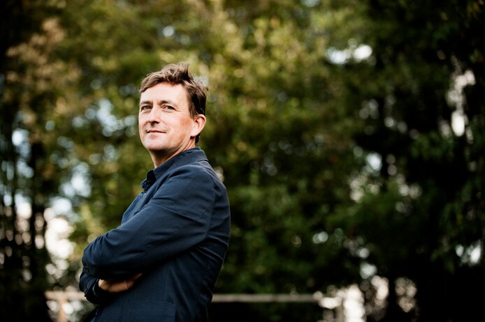 Al bijna 1.000 clubs voetballen zonder scheidsrechters: “Sportiever en ...