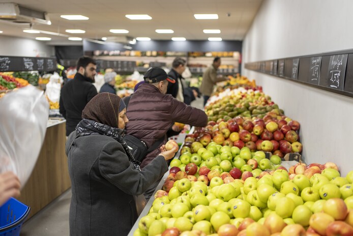 Keppeltjes, petjes en sluiers, in de winkel van Mohammed komt iederéén ...