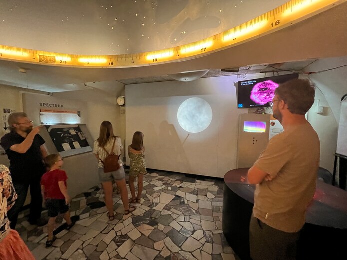 Jaarlijkse Zonnekijkdag bij sterrenwacht MIRA: “bezoekers worden steeds ...