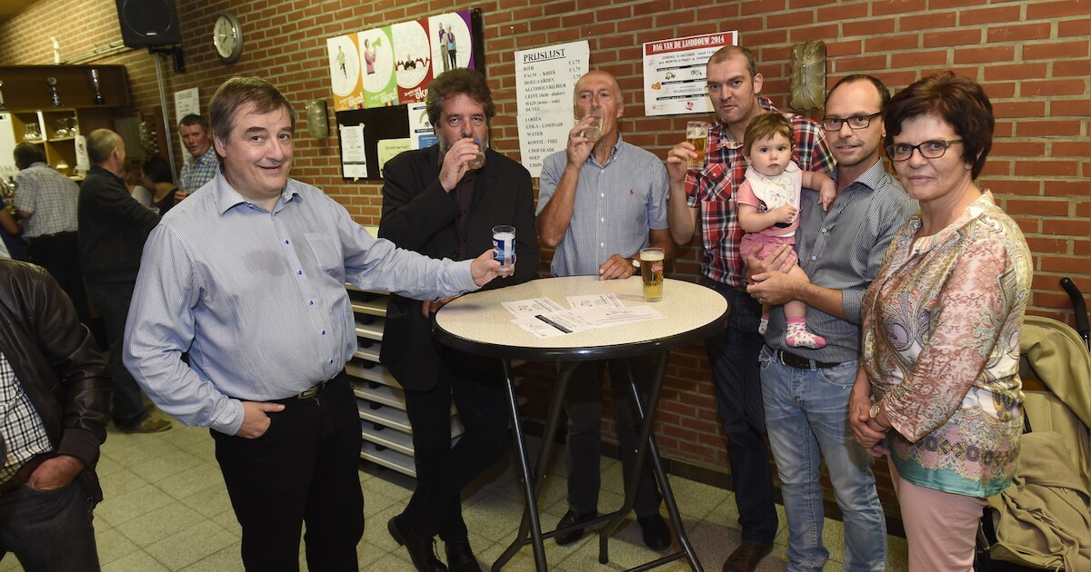 Gehucht viert heropening hoofdbaan | Brecht | hln.be