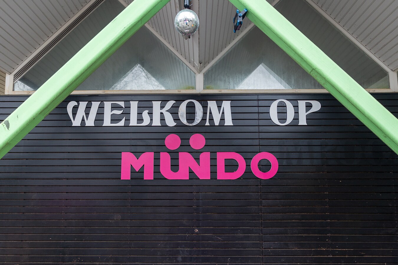 Basisschool De Klimroos omgedoopt tot Mundo | Foto | hln.be