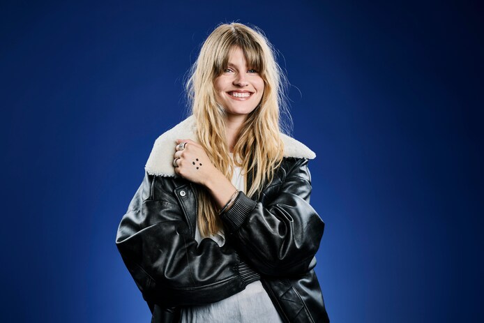 Emma Bale kan altijd rekenen op liefje Jolan, zoon van Koen De Bouw ...