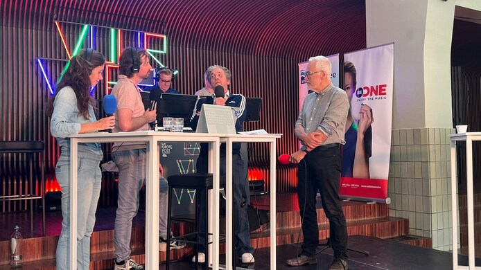 De Grote Post stelt seizoen voor met zes uur durende radioshow ...