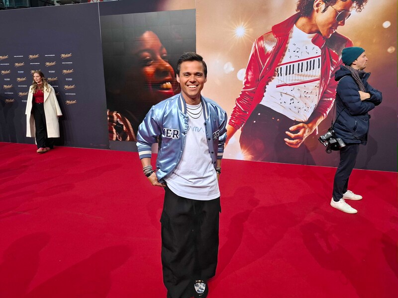 IN BEELD. Première van Michael Jackson-film in Berlijn, met familie ...
