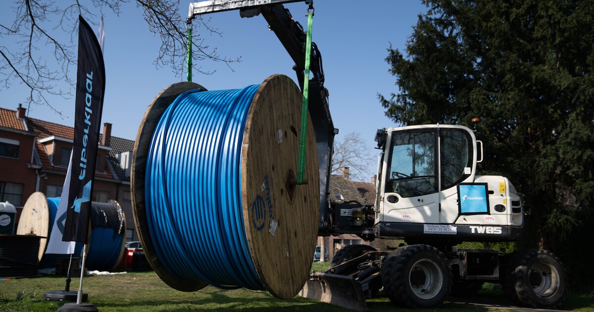 Fiberklaar bereidt aanleg van glasvezelnetwerk voor | Niel | HLN.be