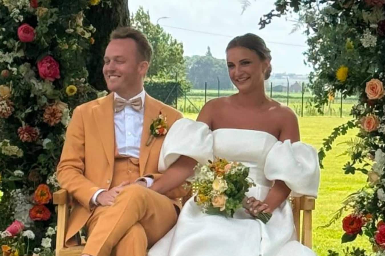 KIJK. VTM NIEUWS-journalisten Louise Bucket en Maxim Goethals stappen ...