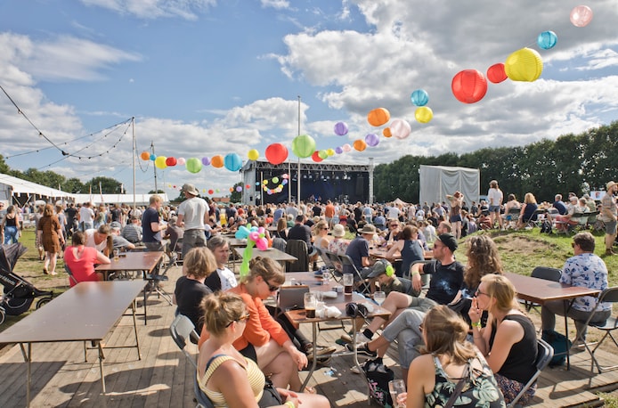 Floris and the Flames keren deze zomer terug naar Na Fir Bolg ...