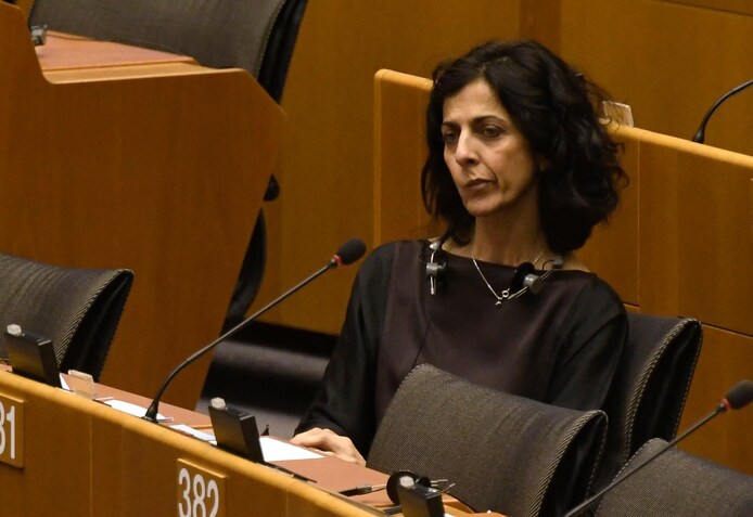 Marie Arena (PS) verhoord door speurders in corruptieonderzoek ...