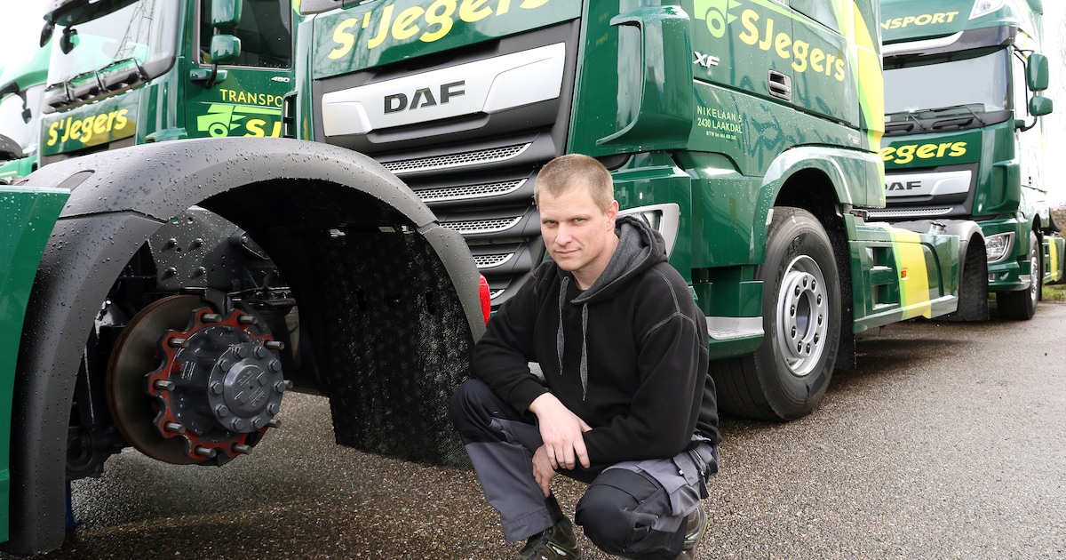 22.000 euro aan banden en velgen gestolen bij transportbedrijf: “Alles ...