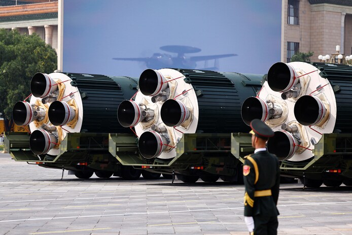 Revolutionaire laser en “nucleaire triade”: met deze wapens probeert ...