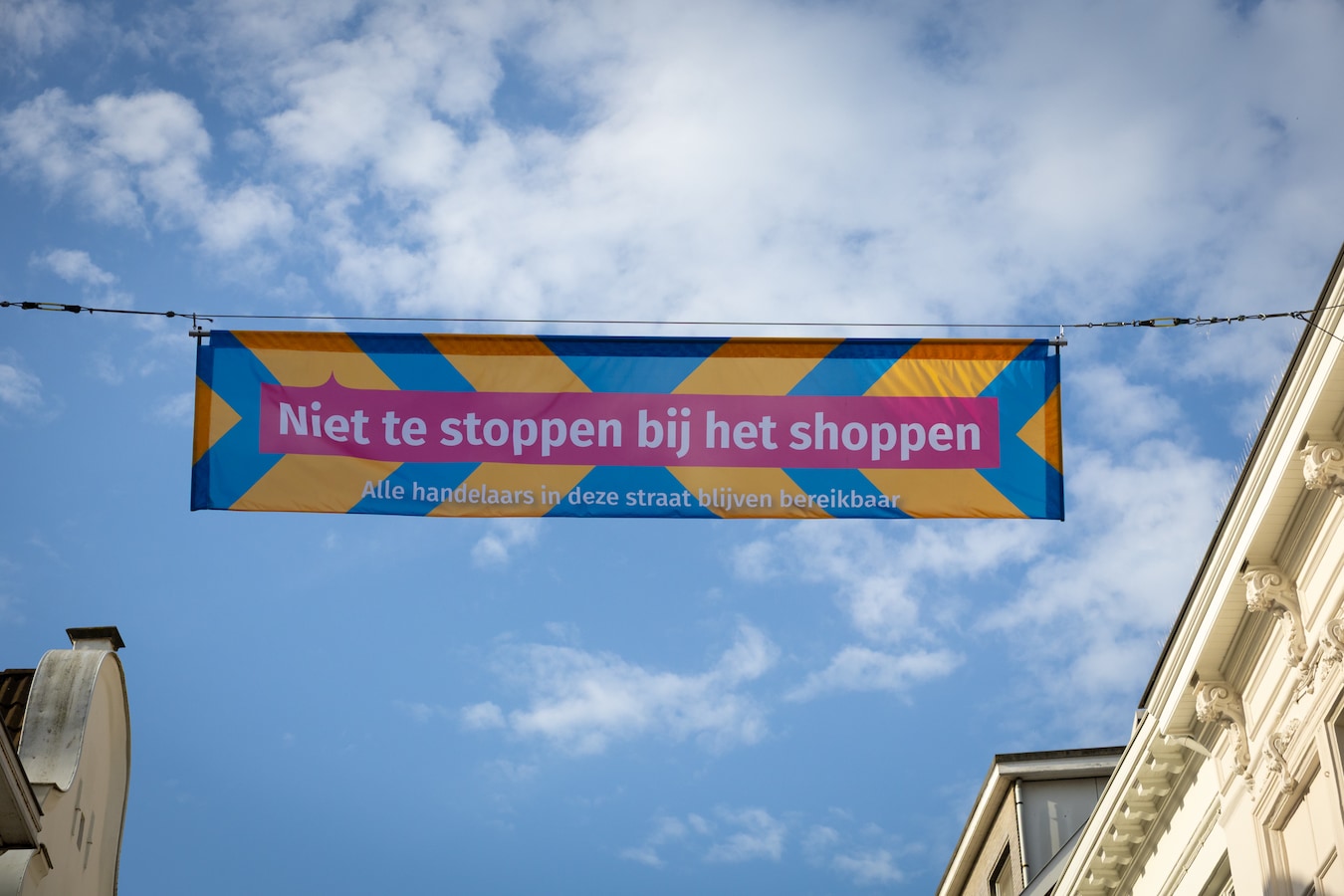 “Niet te stoppen bij het shoppen”: nieuwe campagne moet klanten naar ...