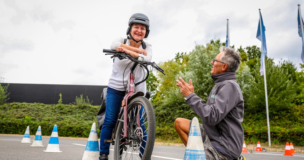 “Schakel, dat doe je met je auto toch ook?”: met dit advies van een rij ...
