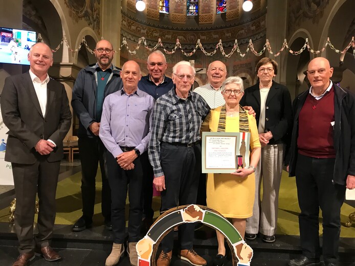 Maria Hermans krijgt ereteken 1ste klasse | Lanaken | hln.be