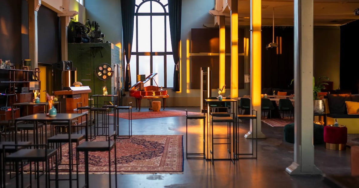Nieuwe eventlocatie FABRIKA opent in voormalige zaal LUX | Regio | HLN.be