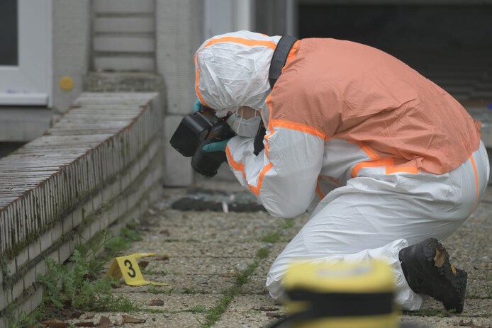 DNA op fles kost Nederlander vier jaar cel voor aanslag op schoonheidssalon in Wilrijk ...