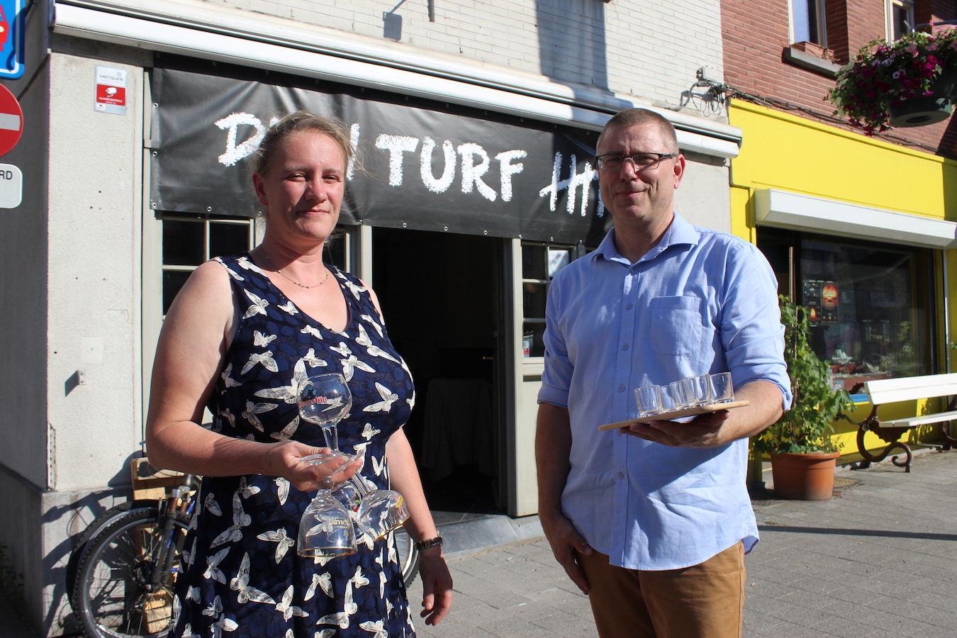 Den Turf opent in Boelare: “Gezellig drankje en eten tot in de late ...