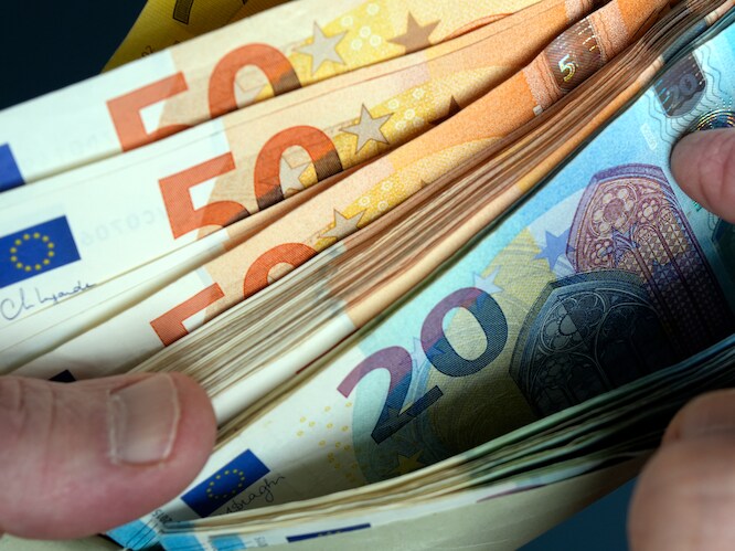 Geen eenjarige staatsbon in december: nieuwe staatsbon heeft looptijd ...